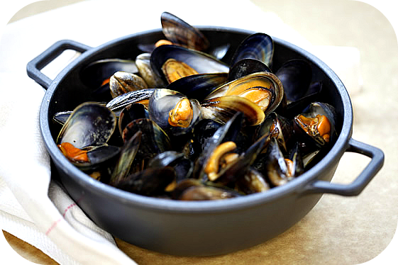 Mussels - 2 lbs. | Linton's Seafood